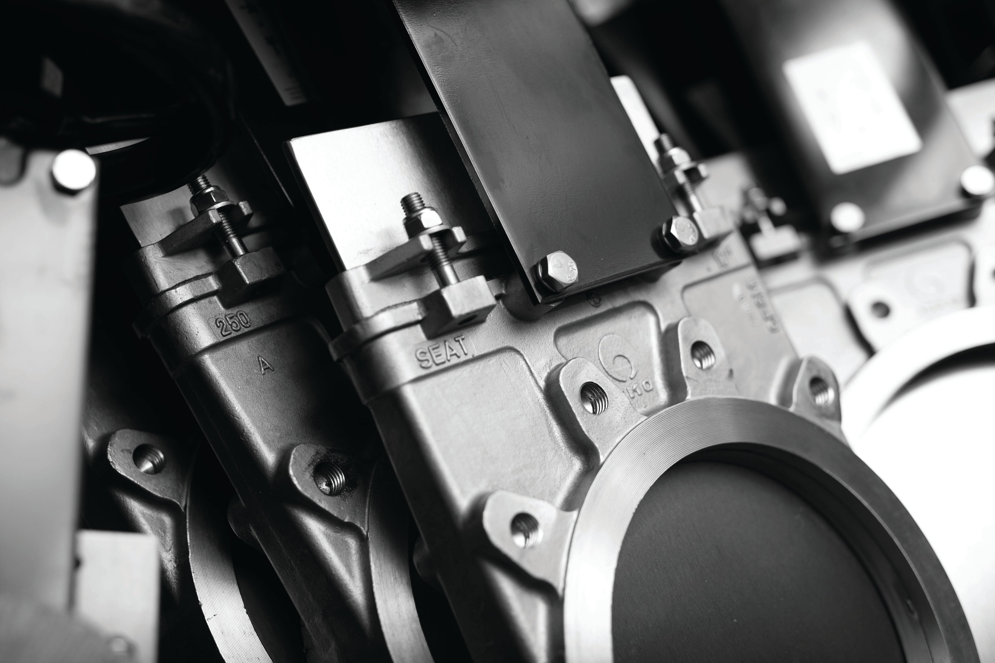 Steel Products and Flow Control | Asmuss